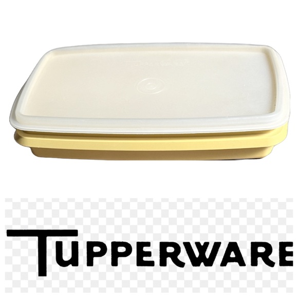 Tupperware | Kitchen | Tupperware Deli Keeper With Lid Vintage | Poshmark